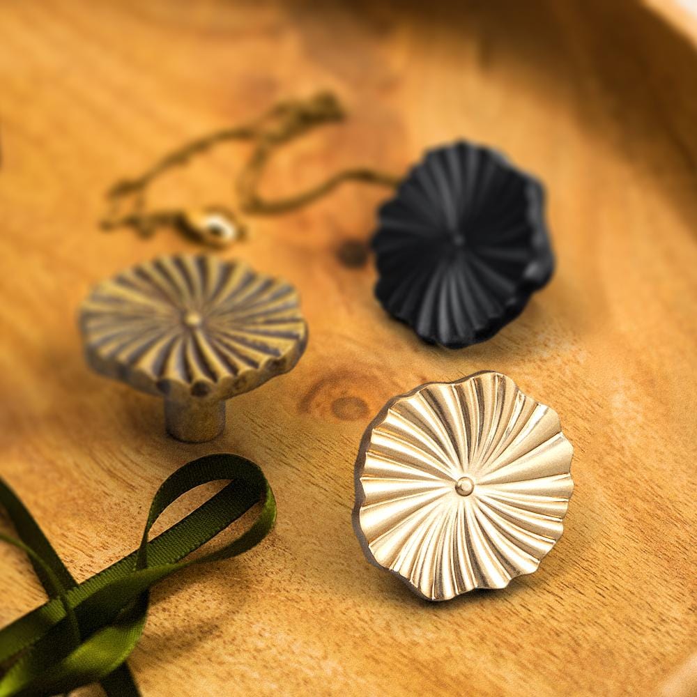 Sunburst Zinc Alloy Drawer Knobs with Flower Design Ornate Sun-Ray Des